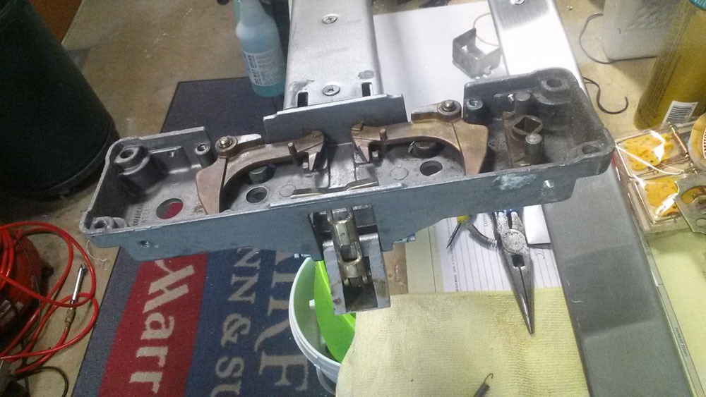 Monarch - Falcon 904H Panic Exit Device Assembly